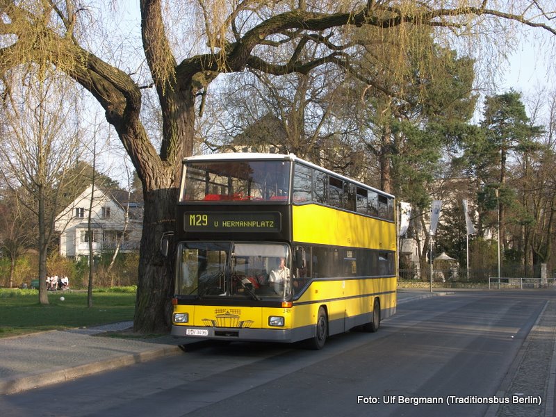 Traditionsbus Berlin: MAN D87