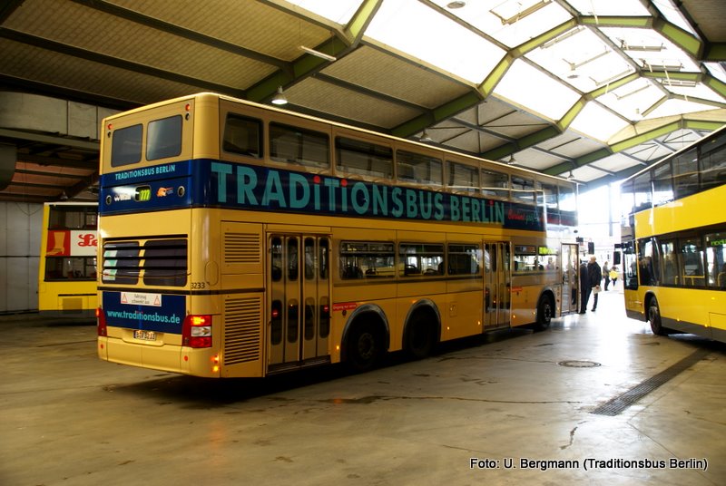Traditionsbus-Berlin: Unsere Werbebusse bei der BVG
