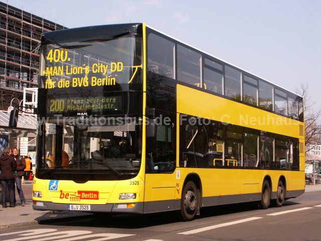Traditionsbus-Berlin: MAN DL